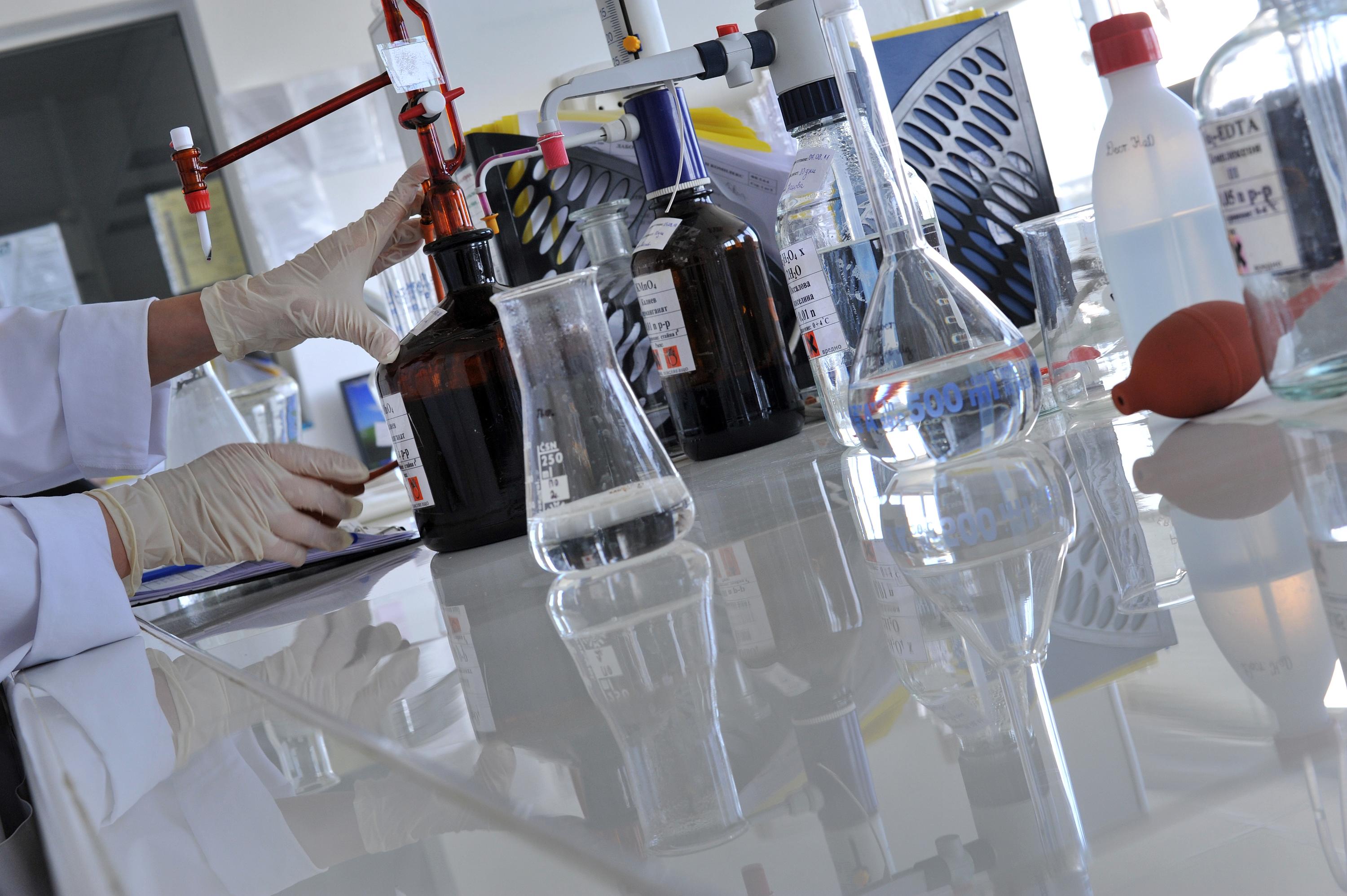 Laboratory Services | Veolia
